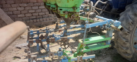 Traktor MTZ 80 bu