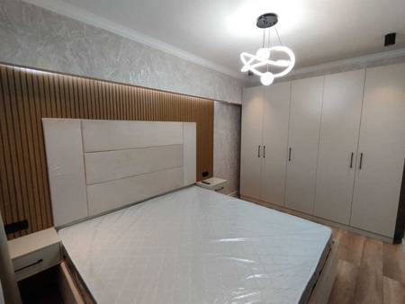 Юнусабад 4, 2комн/2/4, 50м2, Разд, с балк. Евро ремонт. Ор-р: Сезам