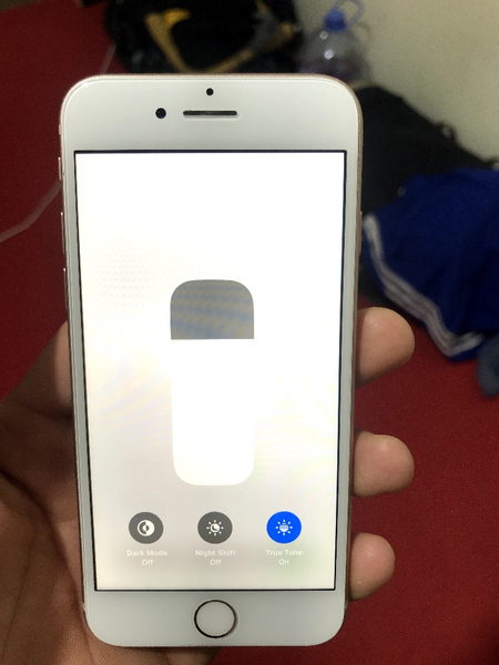 iPhone 8 64gb gold