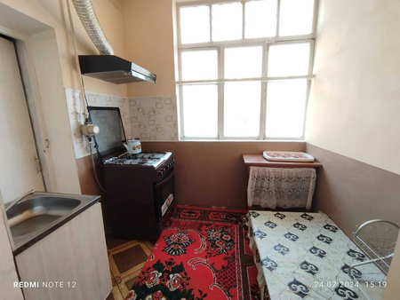Продается 3х-комнатная квартира .