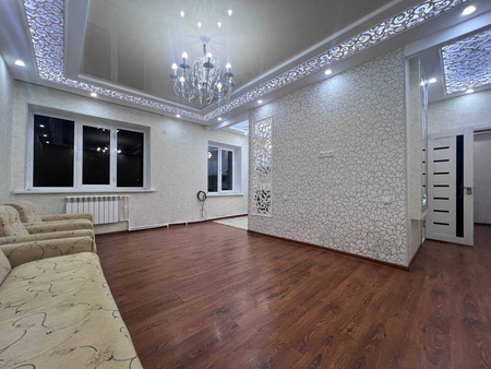 Продаётся 2-ком квартира 54м2 в центре Нукус-100 дом