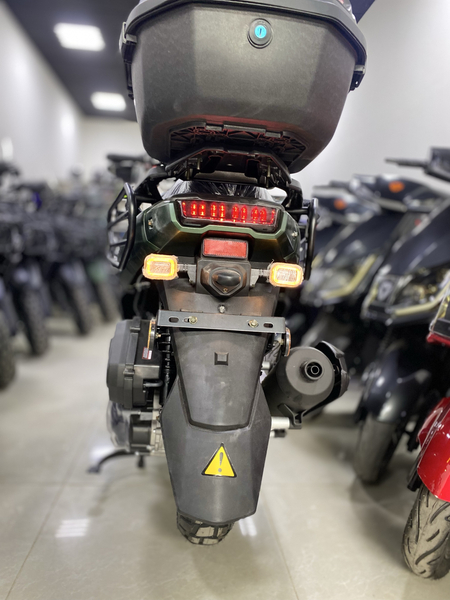 Skuter tank optom