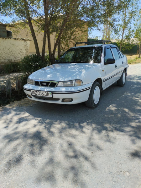Nexia 1sons 2001