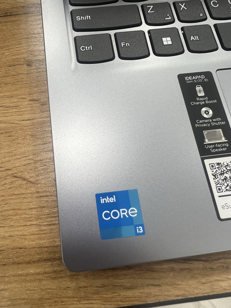 Lenovo core i3 4/256