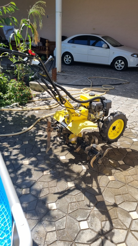 Motoblok sotiladi 7 ga 9
