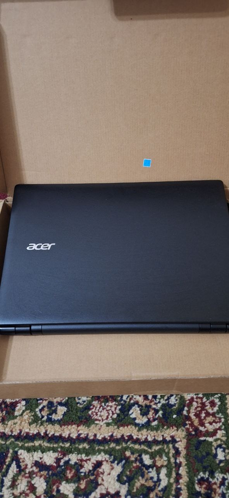Acer noutbuk toza ishlatilgan yangidek