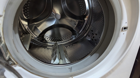 Стиральная машина Hotpoint Ariston WMF 700 B UZ
