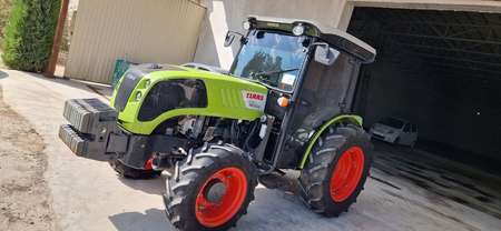 Claas nexos 230F