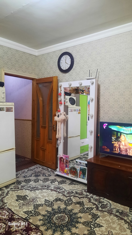 Срочно продаётся Бадамзар 1/3/4 бывщая общежития