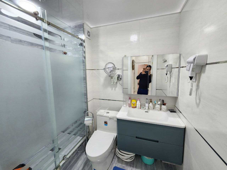 6ти комнатная квартира на 6 этаже 210кв/м, в Самарканде