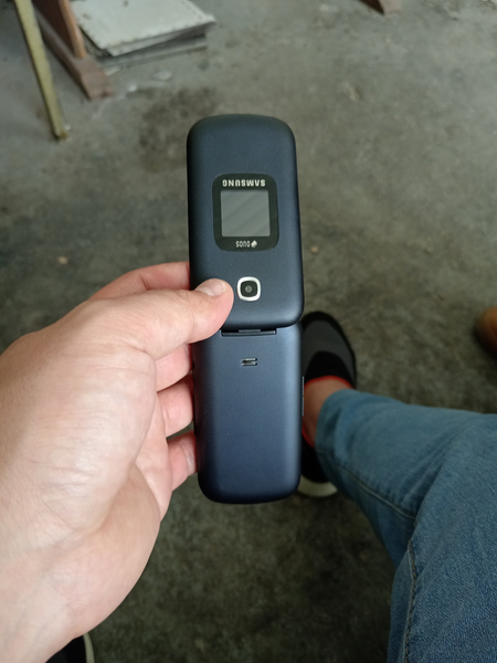 Samsung kinopkani telefon sotiladi