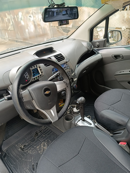 Продам Спарк автомат