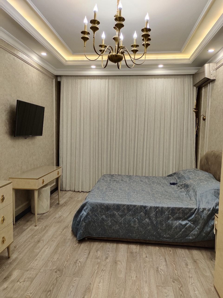 Продаётся на М.Горького новостройка 3ком