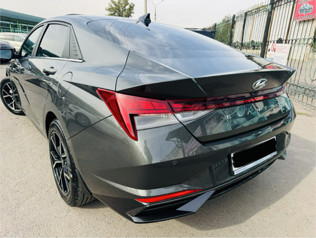 Hyundai elantra 1.6 full с люком 2022