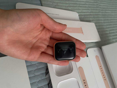 Продаётся apple watch se