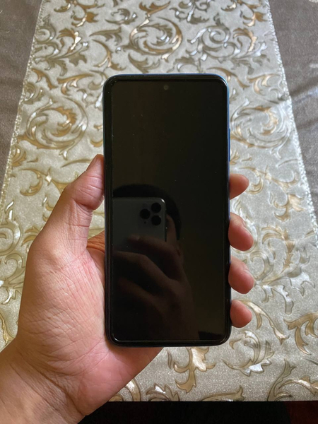 Redmi 10  kar dak