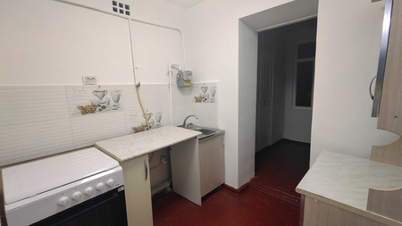 Мирзо-Улугбекский р-н, 2/2/2, 45 м², без ремонта, кирпич