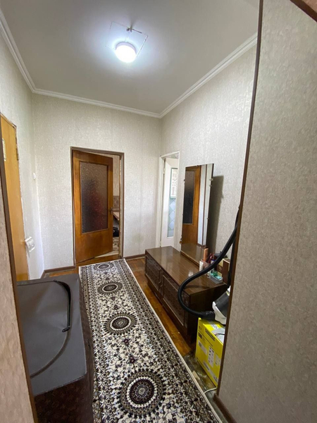 2 хонали квартира сотилади Шайхонтохур туман Тинчлик метро Гунчада