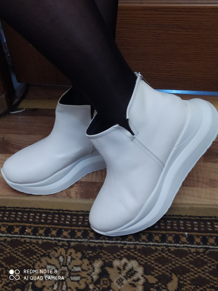 Ботинки, сапоги новые