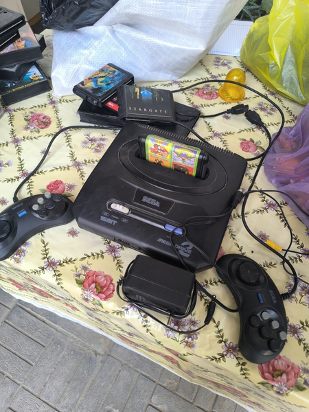 Sega mega drive  идеальном состоянии