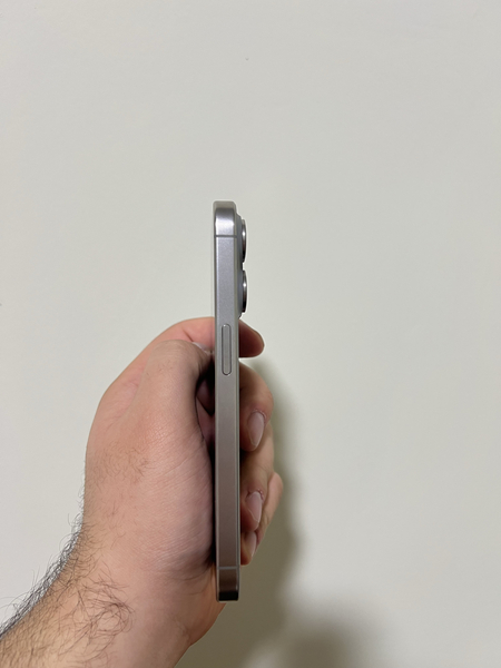 Iphone 15pro Natural