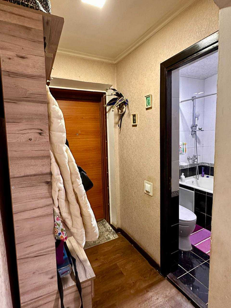 Продаётся 2 ком Квартира в кирпичном доме . Дубовая  Яшнабад: 54 м2