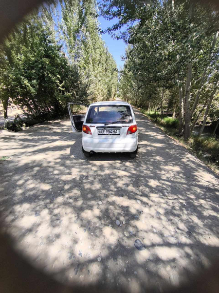 Matiz sotiladi yili 2005 holati zor