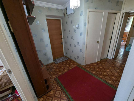 Продаётся квартира 3/4/5,80 кв.м,Кирпич,по Шота Руставели,Текстиль