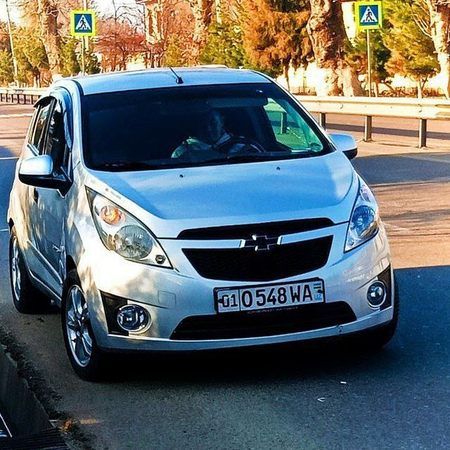 Спарк 2013 сотилади 5500