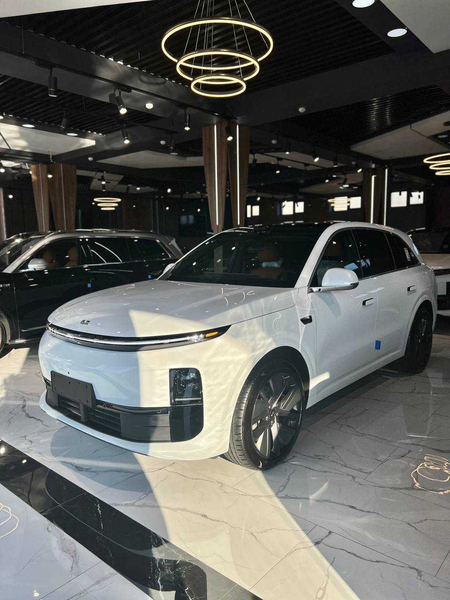 LiXiang L6 в комплектации MAX