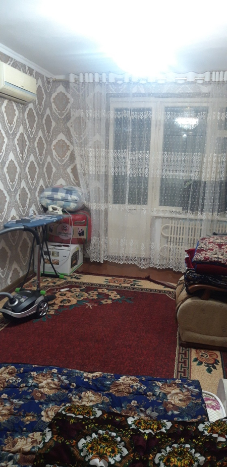 Шахарни центридан 1хоналик уй 2хона килинган
