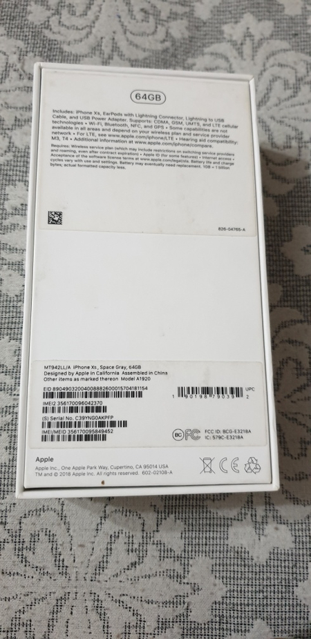 Айфон XS Space Gray 64GB
