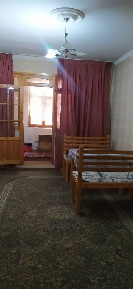 Chilonzor 16 kv 2*3 xonali hamma sharoitlar bor lubboyiga 500$