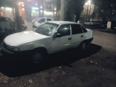 Nexia 1,2000 yil