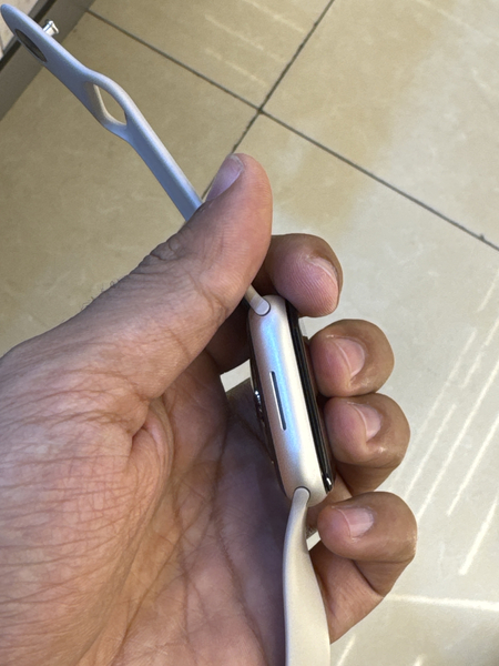 Apple watch series 8