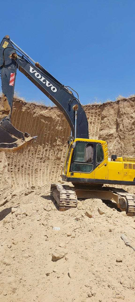 Продается б/у Гусеничный экскаватор Volvo EC290 BLC (2007 года)