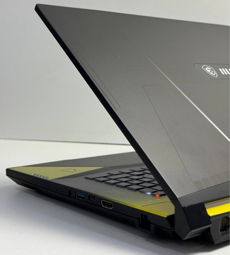 Msi Crosshair Core i7-12700H 12- avlod. Kuchli ishlar uchun.