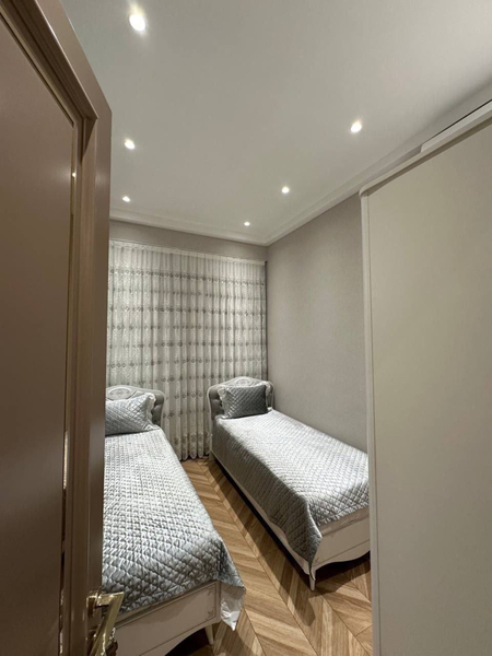Продается 4 рех комнатная квартира в ЖК Gardens Residence