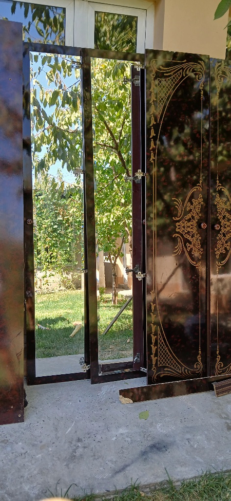 Мебел  Шкаф, Крават,  Гарнитура