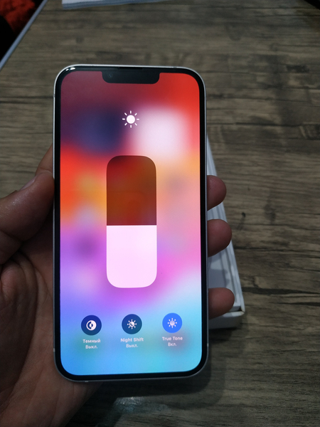 iPhone 13 sroʻchniy sotiladi