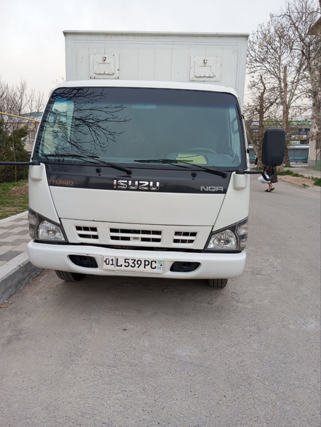Исузи тоза сотаман гази бор балони янги