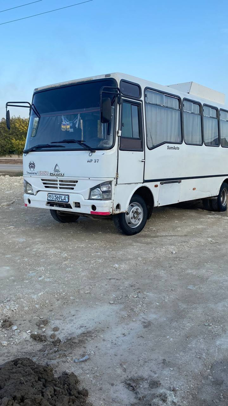 Avtobus sotiladi