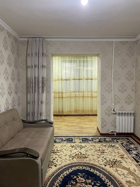 МЕТРО ХАМЗА.  2 х 6 балкон 42 м2.  Продажа