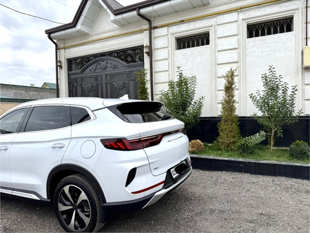 BYD SONG PLUS gibrid flaship 2
