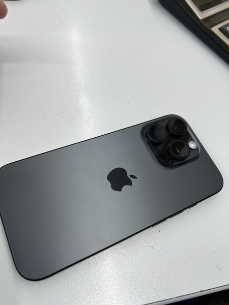 Iphone 16 pro idial