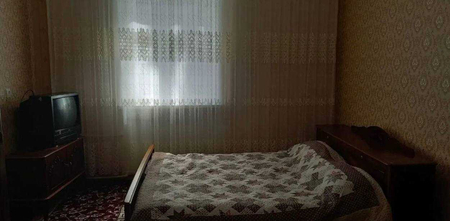 Урда ул.Навои 2(3)-комнатная 2/4 63 м² кирпич высокие потолки чистая