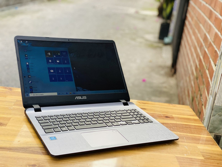 Продаётся Asus VivoBook