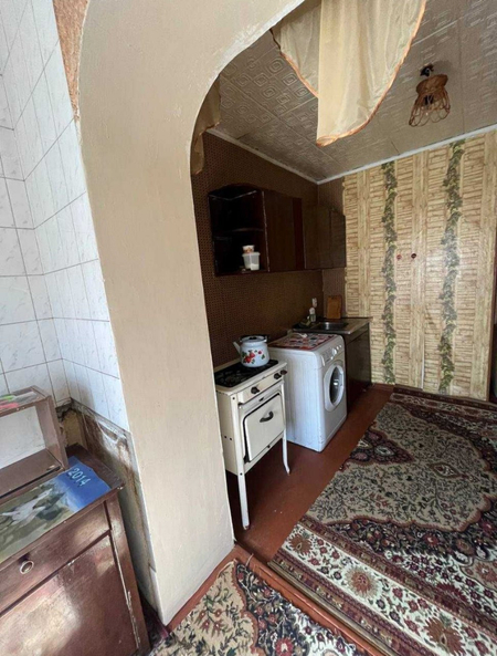 Qoraqamish 1 xona 2*6 balkon