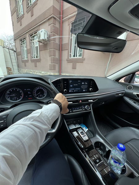 Hyundai Sonata model