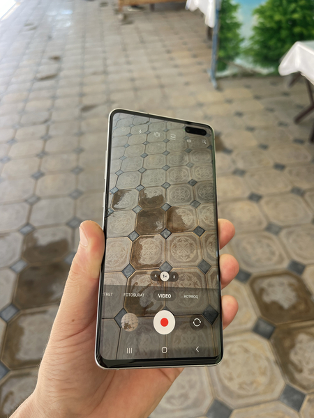 Samsung s 10 5g 256/8